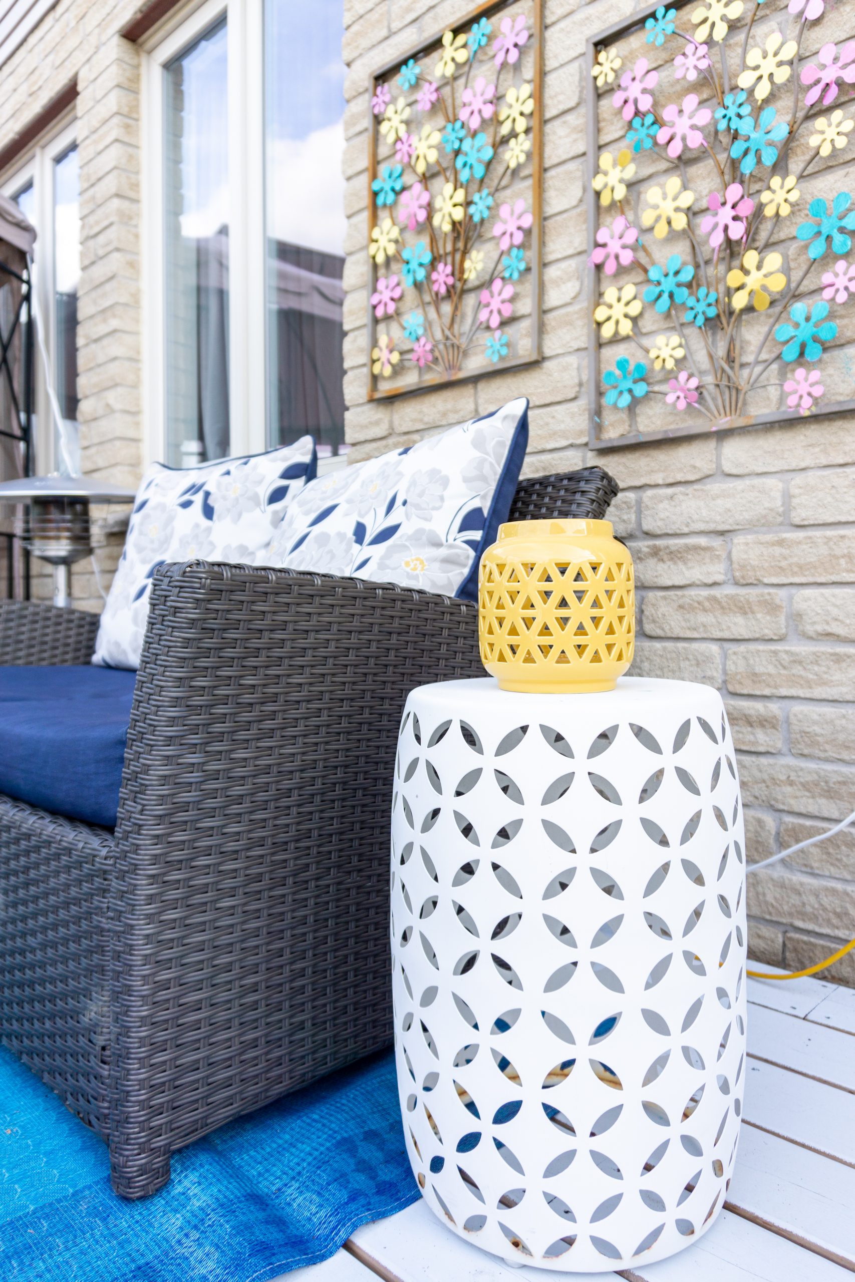 How we Created a Cozy, Private & Tropical Patio Paradise - In the Burbs ...